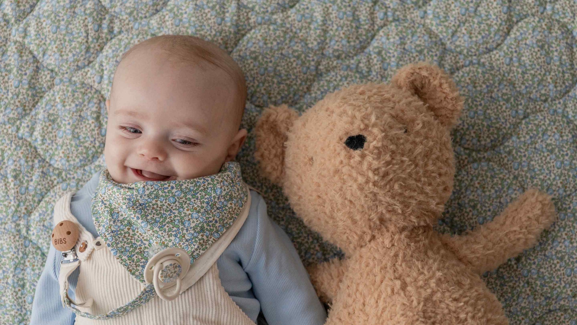 Bibs and Muslins | Bibs, Snap Bibs & Muslin Squares | Natural Baby Shower