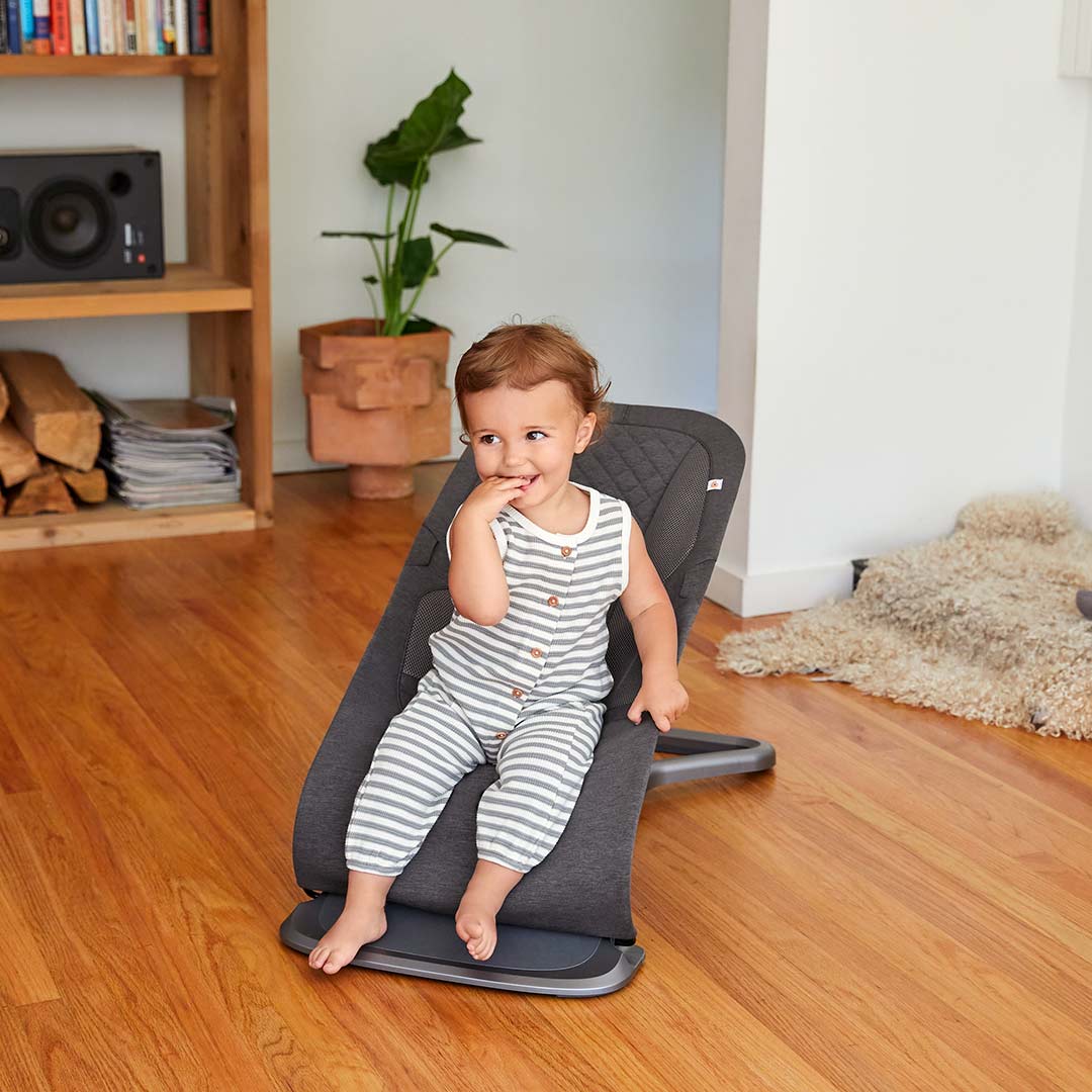 Ergobaby Evolve Baby Bouncer - Charcoal Grey | Natural Baby Shower